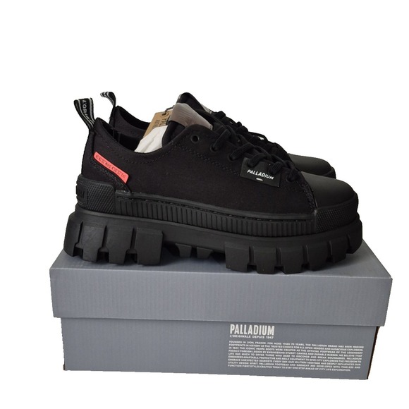 Palladium | Shoes | Palladium Platform Sneakers Womens 75 Med Black ...